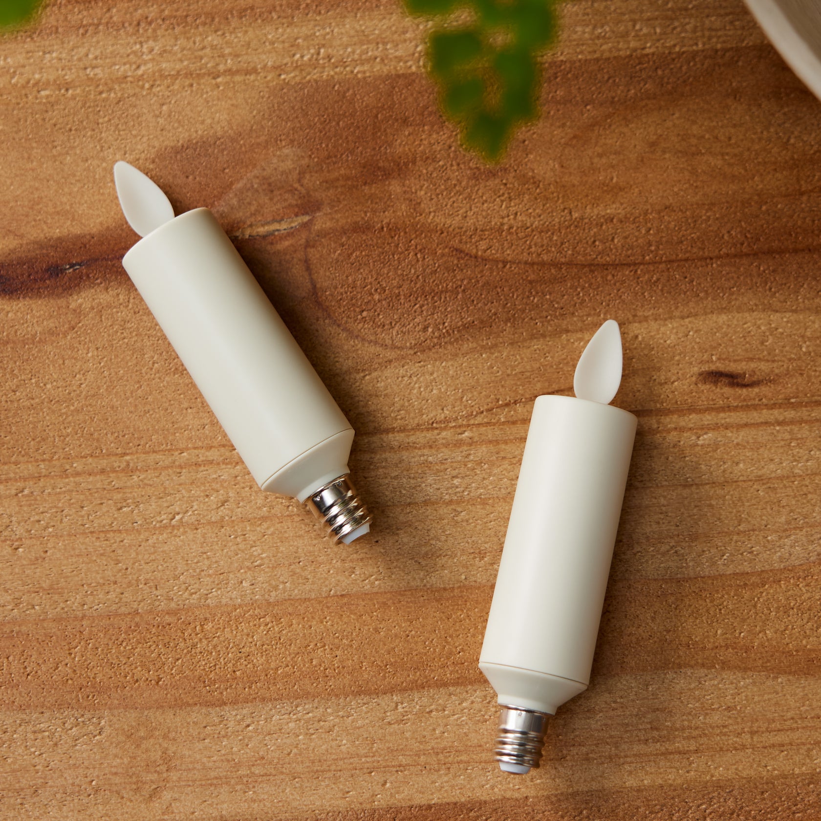 Set of 2 Pearl Ivory Flameless Candle E12 Taper Bulbs – Luminara